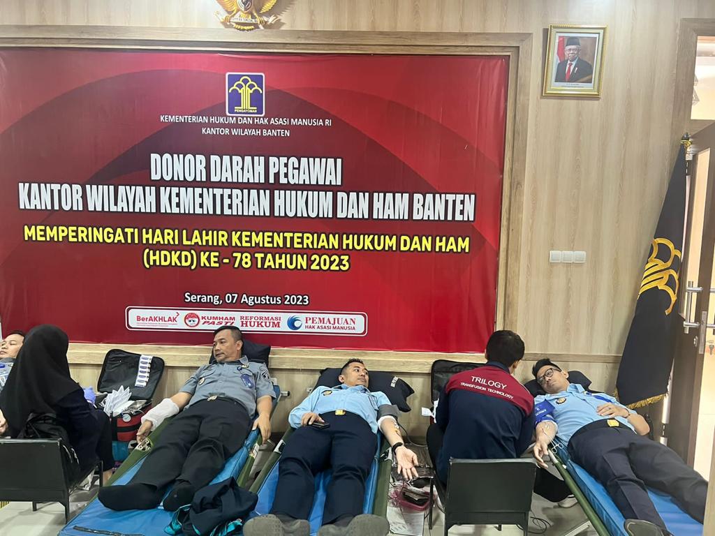 Semarak Peringatan HDKD Ke 78, Pegawai Kantor Imigrasi Cilegon Mengikuti Kegiatan Donor Darah ...
