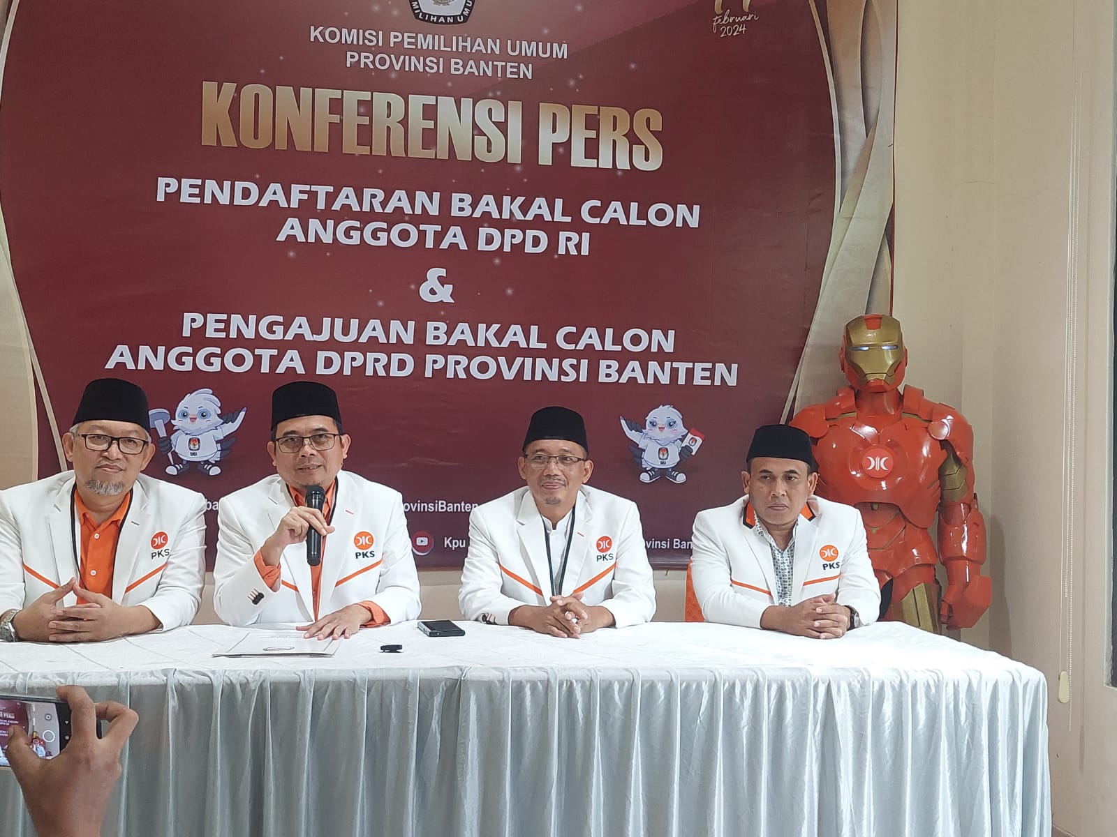Targetkan Menang, DPW PKS Banten Daftarkan Bacaleg di Pemilu 2024 Ke ...
